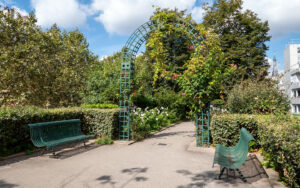 Visiting the Promenade Plantée: Paris' High Line park